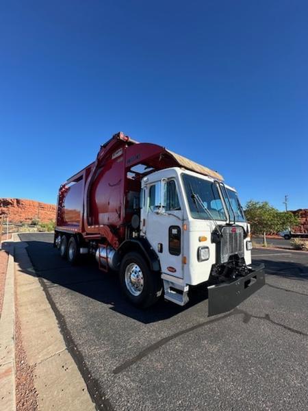 2020 Peterbilt 520 Front Load Garbage Truck – For Sale in St. George ...