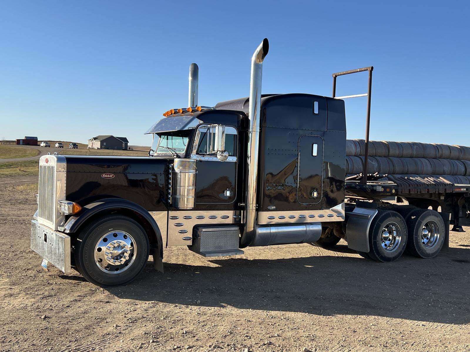 FOR SALE: 2000 Peterbilt 379 EXHD – Fully Rebuilt & Like New ...